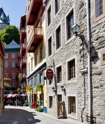 Where is the best area to stay in Quebec City?