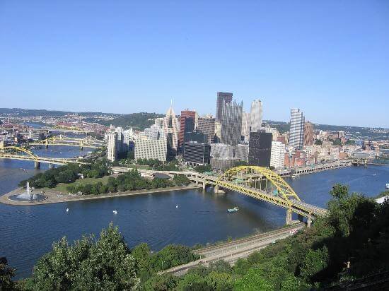 What is the best area to stay in Pittsburgh?